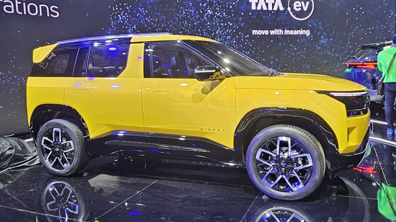 Tata Sierra ICE Concept Unveiled at Bharat Mobility Expo