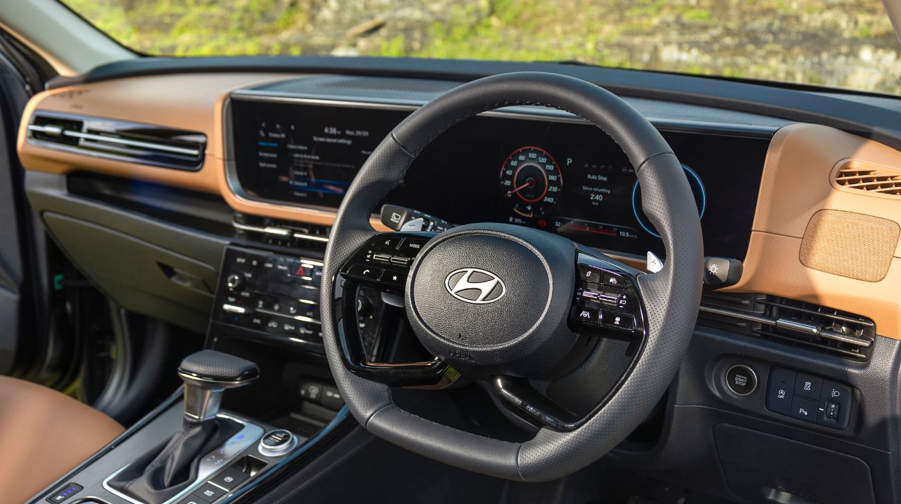 Hyundai Alcazar Facelift Fiirst Drive Review